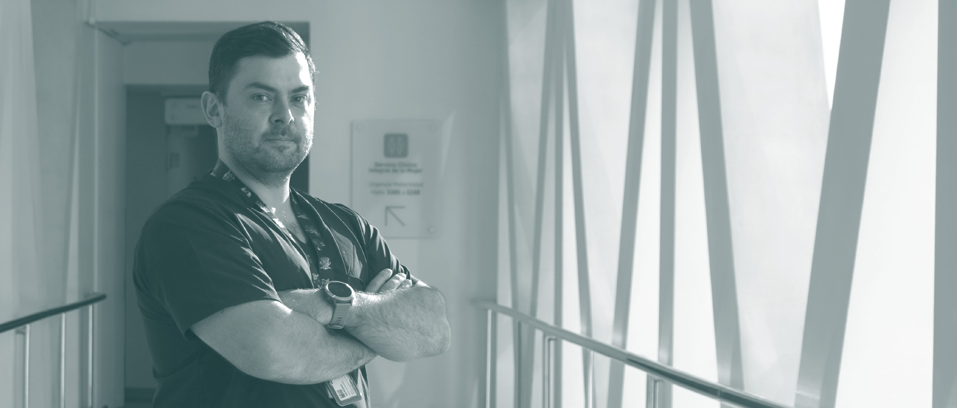 Dr. Sergio Castillo - Traumatólogo columna Santiago